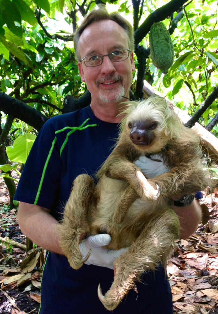 Two Honored With UW School of Veterinary Medicine 2022 Alumni Awards ...