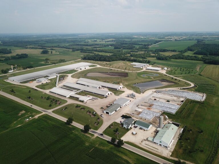 Larson Acres & The Dairyland Initiative: Collaboration, Innovation ...